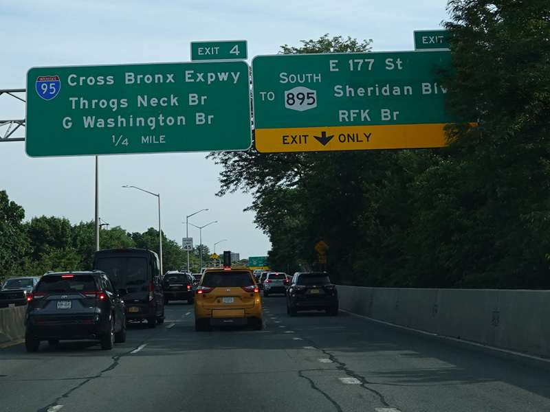 East Coast Roads - Bronx Parkway - Southbound Views